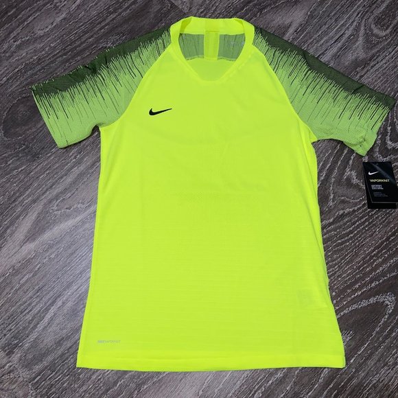 Nike | Shirts | Nike Vaporknit Ii Blacnk Soccer Jersey Mens Size Volt ...